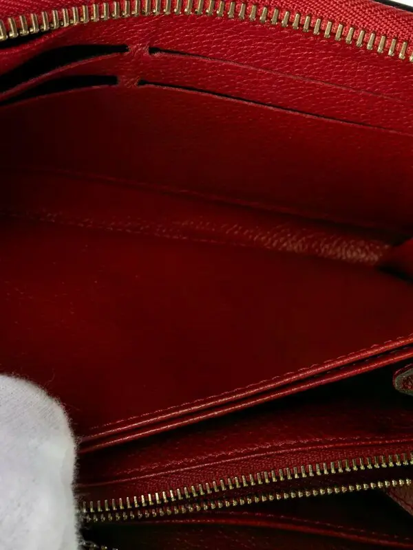 LOUIS VUITTON Zippy Wallet