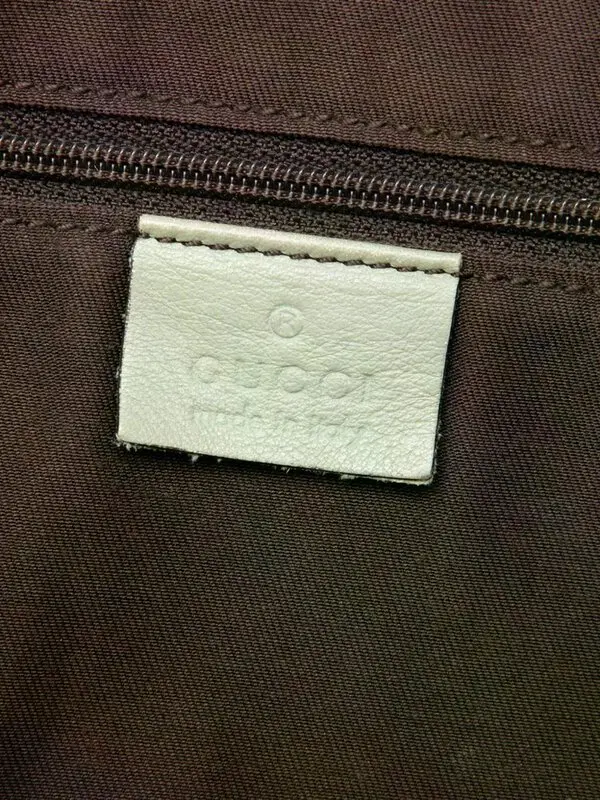 Gucci Gg Canvas Abbey D-ring Crossbody Bag