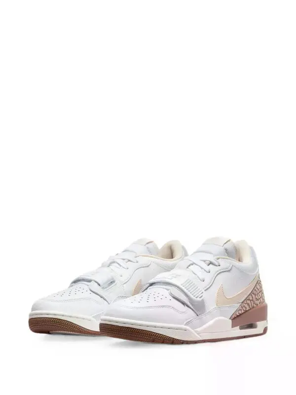 JORDAN Legacy 312 Low Sneakers