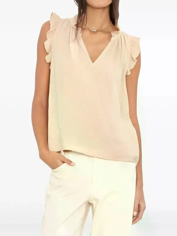 Xirena Bex Ruffled Top