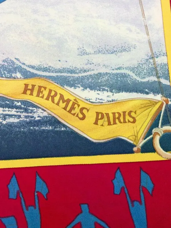 Hermès 1980-2010 En Course Silk Scarf 90 Scarves