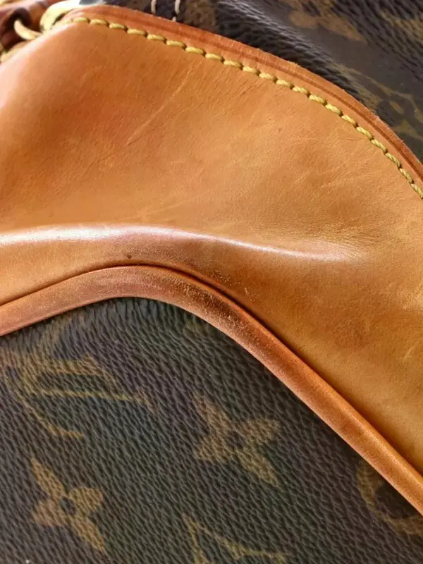 LOUIS VUITTON Monogram Canvas Riveting Tote Bag