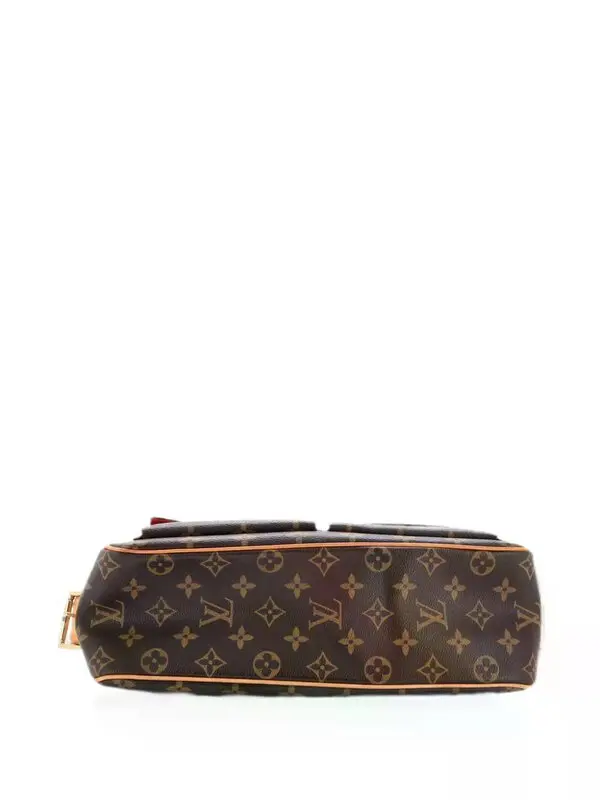 LOUIS VUITTON Monogram Canvas Gm Shoulder Bag
