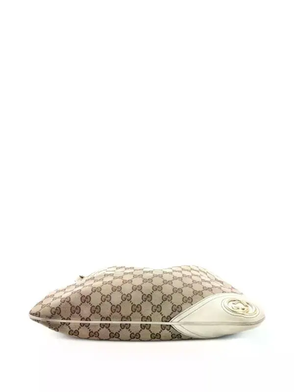 Gucci Gg Canvas Medium Hobo Bag