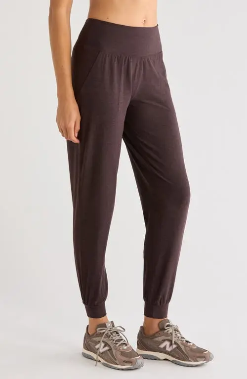 Beyond Yoga Midweight Spacedye Midi Joggers - Dark Chocolate Heather