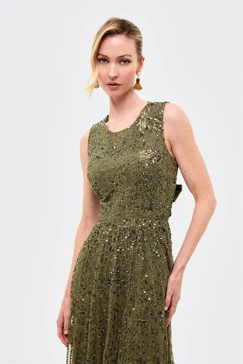 BEAUUT Embellished Sequins Back Satin Bow