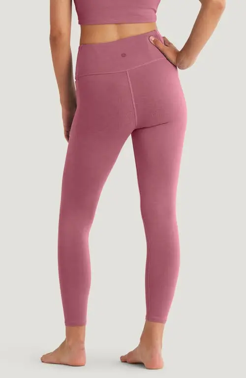 FREE FLY Terraflow Pocket Leggings - Plum
