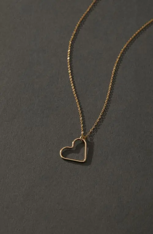 SET & STONES Mabel Heart Pendant Necklace