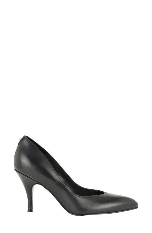 Guess Tango Pointed Toe Pump