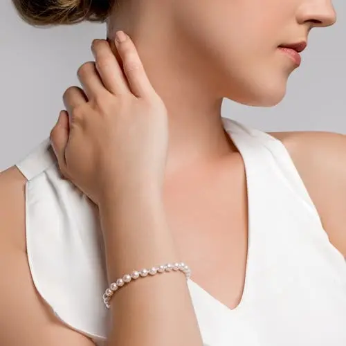 The Pearl Source 5.5-6.0mm Akoya Pearl Bracelet With Sterling Silver Clasp