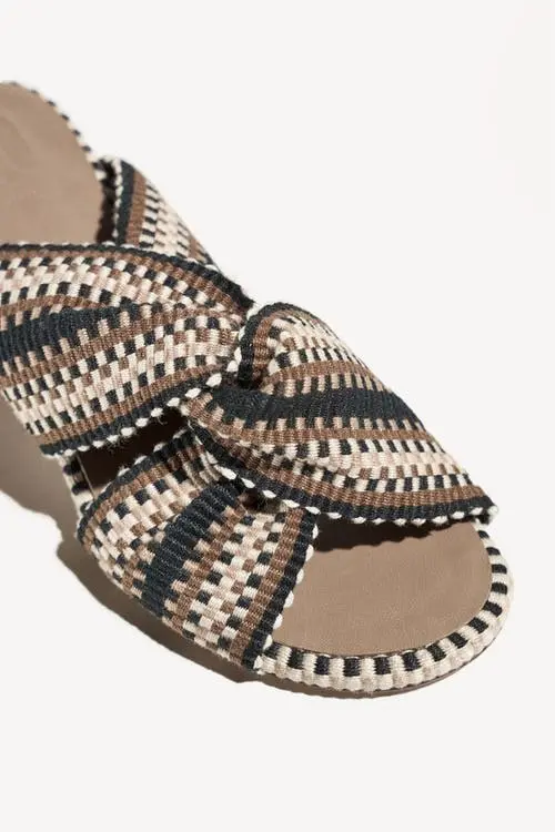 AMAMBAIH Gilda Handwoven Mule With Sculptural Heel