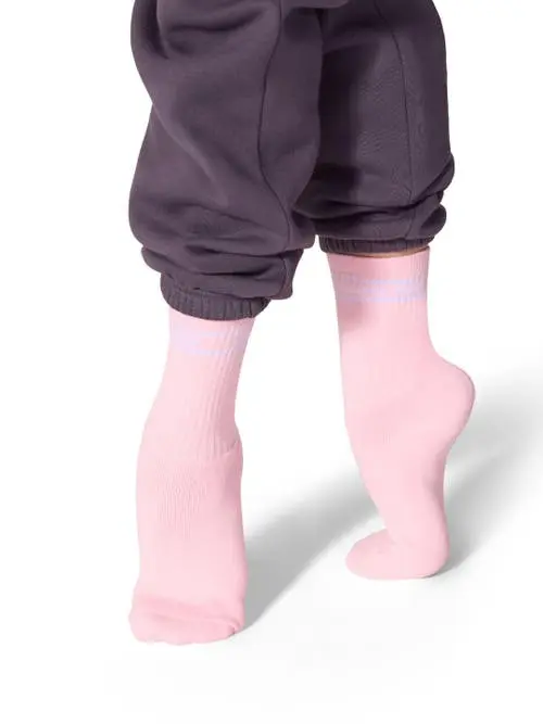 CAPEZIO Varsity Crew Sock - Bright Pink