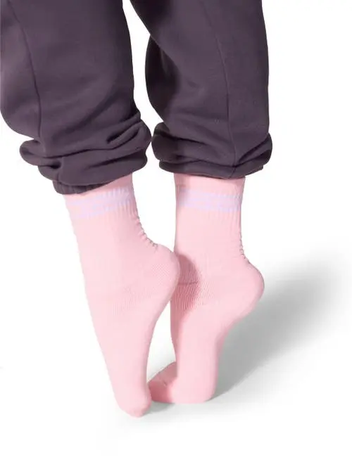 CAPEZIO Varsity Crew Sock - Bright Pink