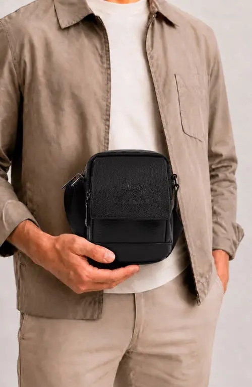 CAVALINHO Leather Traveler Crossbody Bag