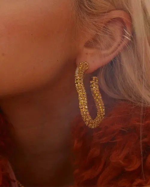 EMMA PILLS Obsession Sparkle Hoop - Gold