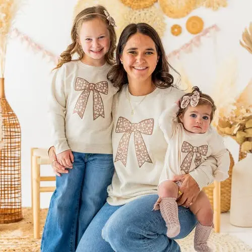 SWEET WINK Mocha Floral Bow Patch Sweatshirt