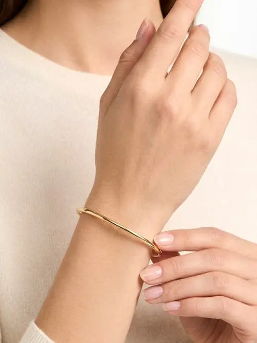 DEVATA 2mm Bangle Bracelet