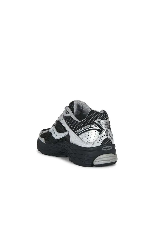 Saucony Progrid Omni