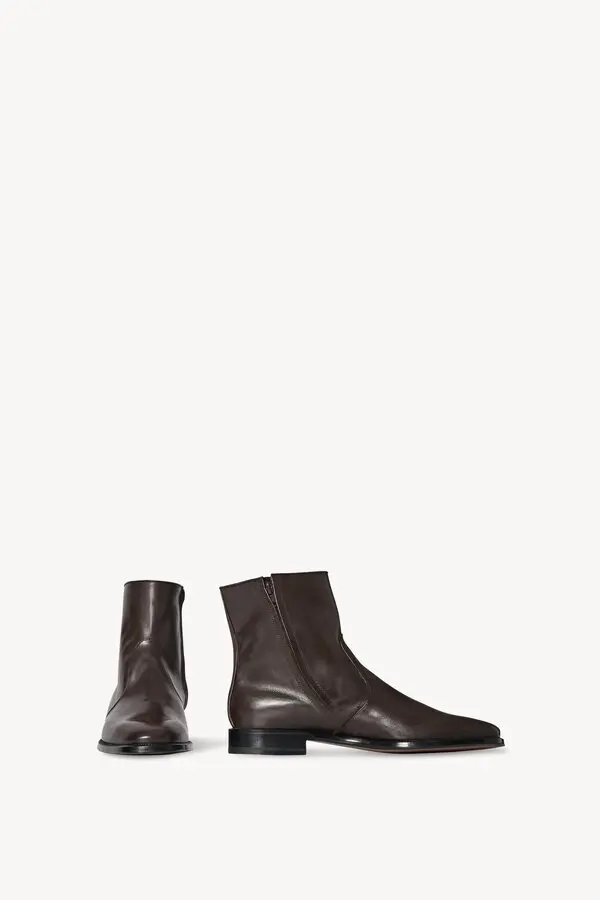 THE ROW Oscar Boot - Lacquer Brown