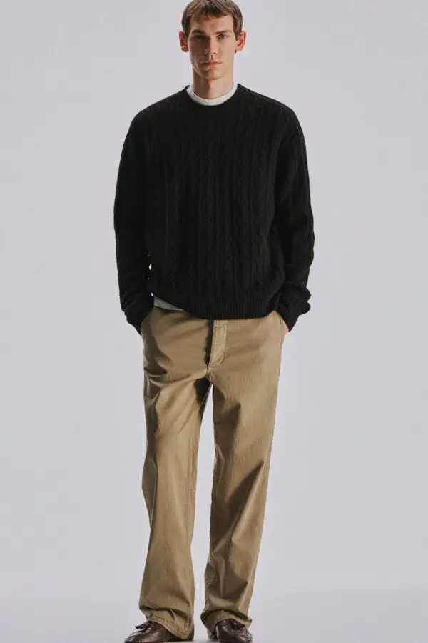 THE ROW Nanni Sweater - Black