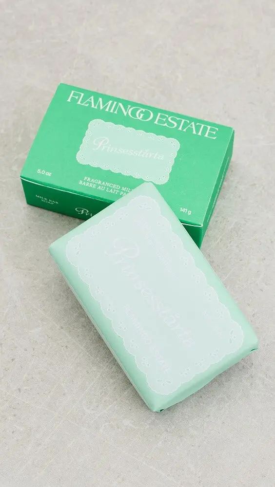 FLAMINGO ESTATE Prinsesstårta Milk Bar Soap 5 Oz - Green