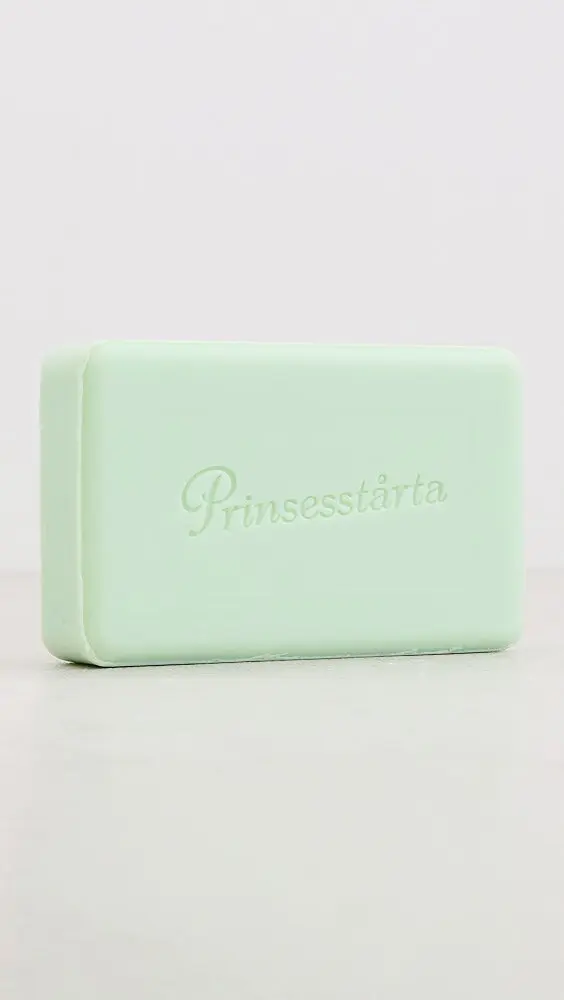 FLAMINGO ESTATE Prinsesstårta Milk Bar Soap 5 Oz