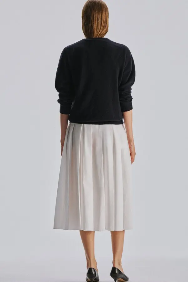 THE ROW Pihla V-neck Baby Cashmere Sweater - Dark Navy