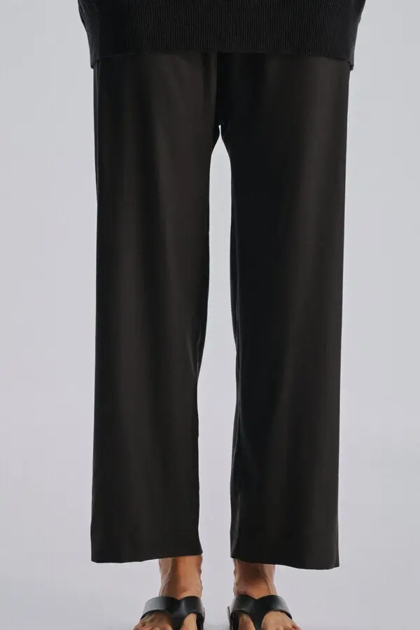 THE ROW Jaine Silk Straight Leg Pants