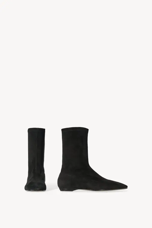 THE ROW Cindy Stretch Boot - Black