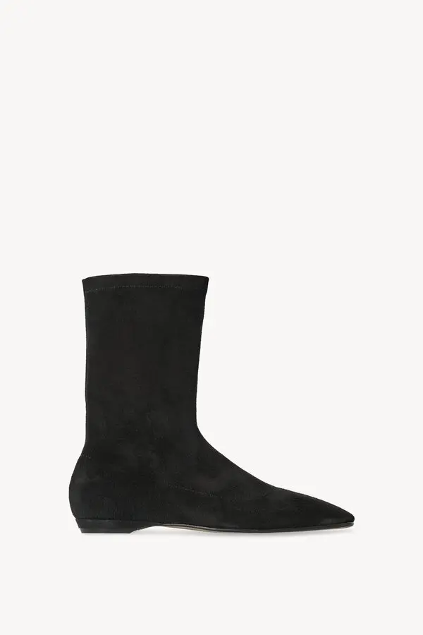 THE ROW Cindy Stretch Boot - Black