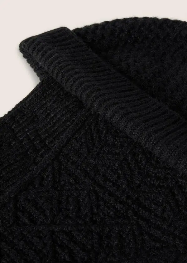 Loro Piana Knitted Hooded Cashmere Scarf