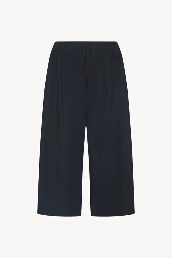 THE ROW Cosmo Short