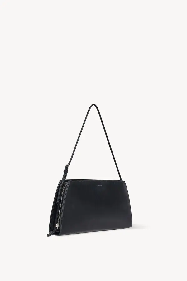 THE ROW Dalia Baguette - Black