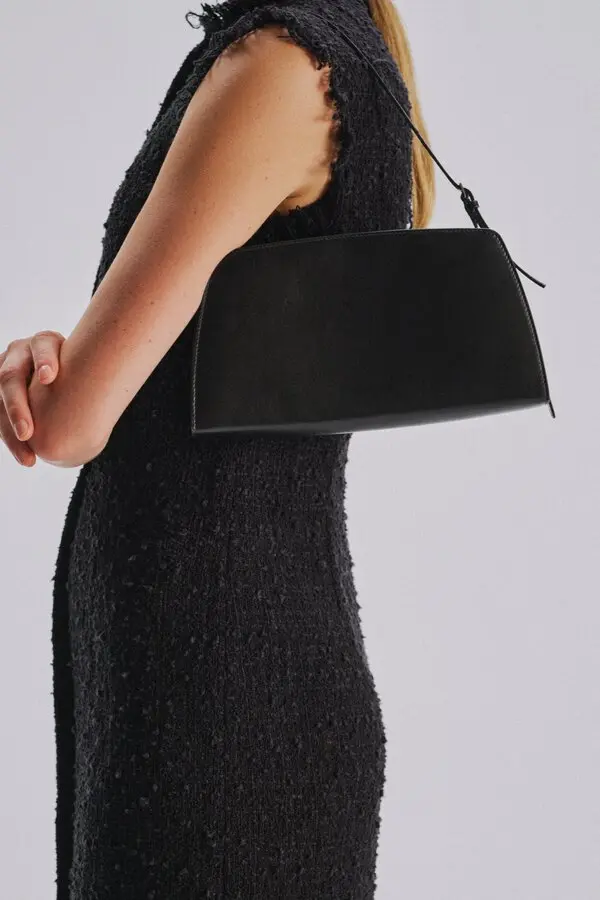THE ROW Dalia Baguette - Black