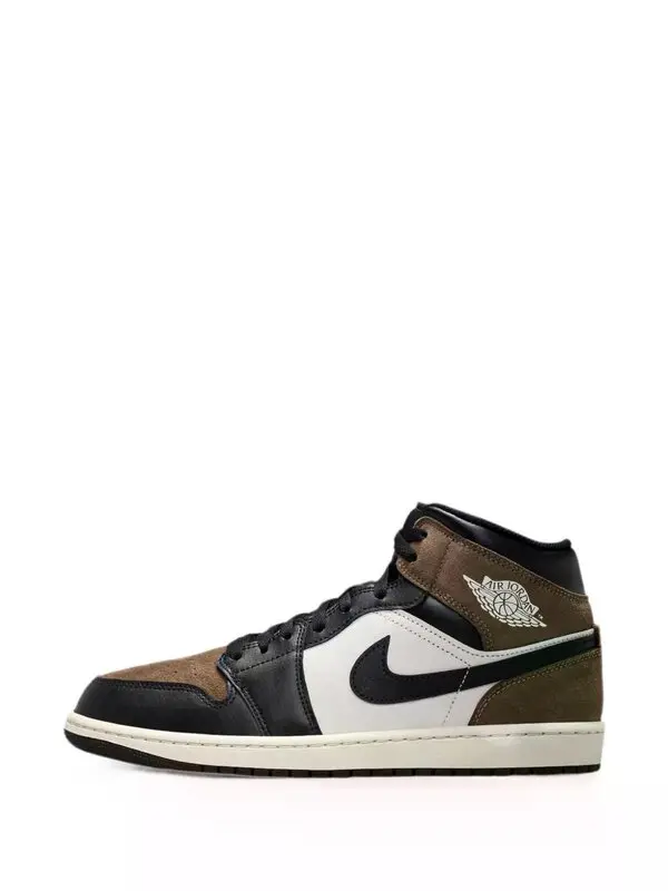JORDAN Air 1 Mid Sneakers