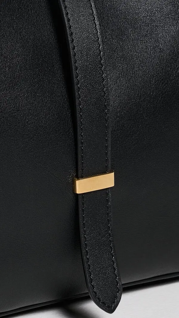 NILI LOTAN Jane Shoulder Bag In Cowhide - Black