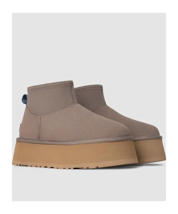 UGG Classic Mini Dipper Boots