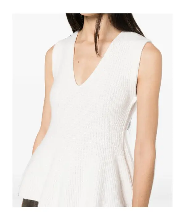 LISA YANG V-neck Sleeveless Knit Top - White