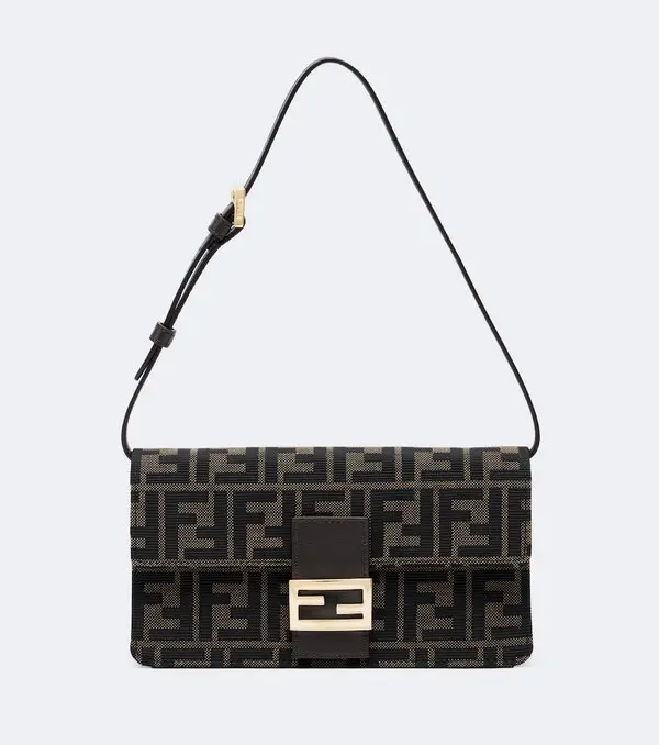 Fendi Jacquard Canvas Wallet On Chain - Black