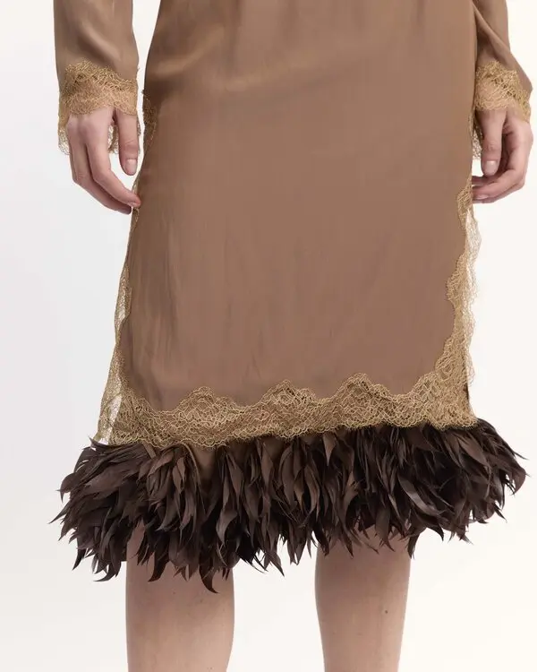 16Arlington Velino Midi Skirt