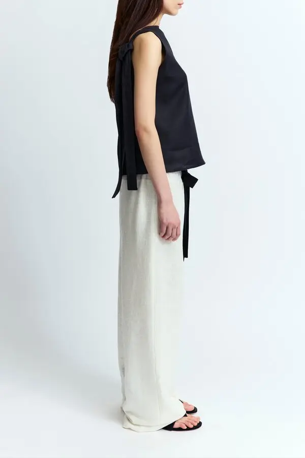 16Arlington Ziella Top With Tie Detail