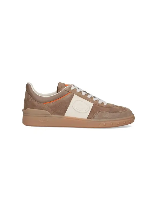 Valentino Garavani Calf Leather Low-top Sneakers With Contrast Detailing