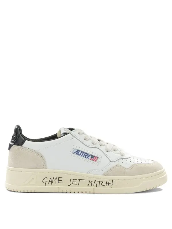 AUTRY Medalist Low Top Sneakers - White