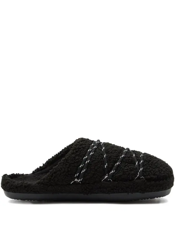 Moon Boot Style Slip-on Sneaker Boot With Cushioned Midsole And Rubber Tread - Nero
