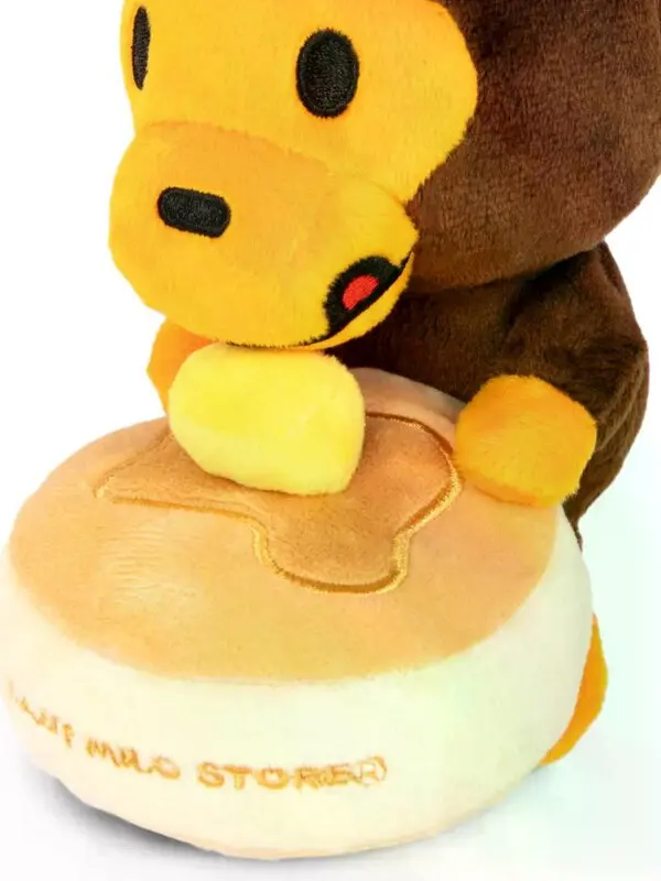 A BATHING APE Pancake-motif Plush Keychain