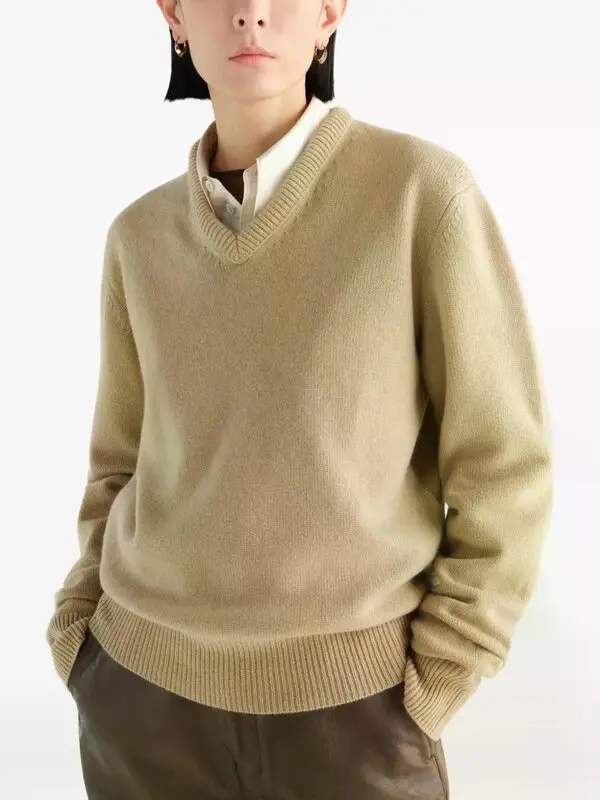 LEMAIRE V-neck Sweater In Cashmere