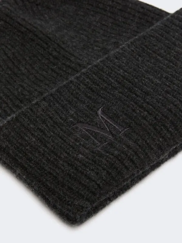 Max Mara Ribbed Cashmere Beanie