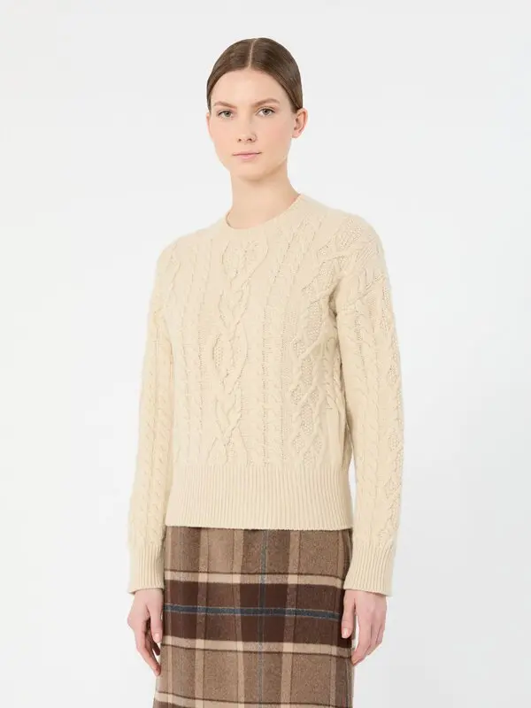 Max Mara Cable Knit Wool Yarn Jumper