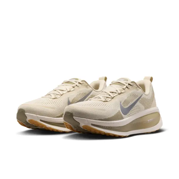 Nike Vomero 18 Road Running Shoes - Brown