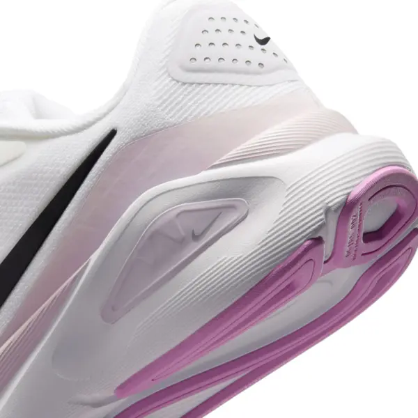 Nike Structure 26 Road Running Shoes